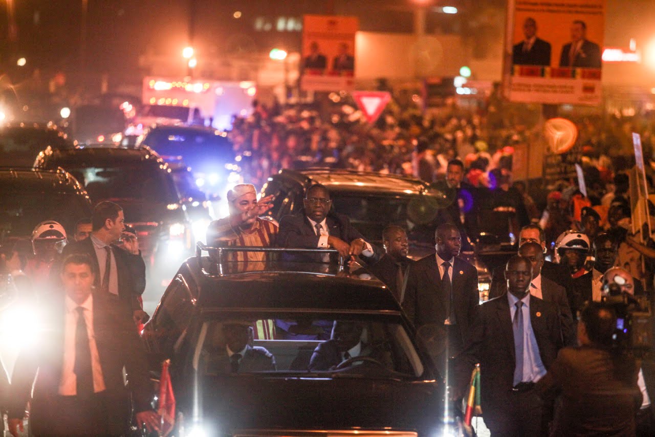 (10 photos) Arrivée de Sa Majesté le Roi Mouhammed VI à Dakar - Senego