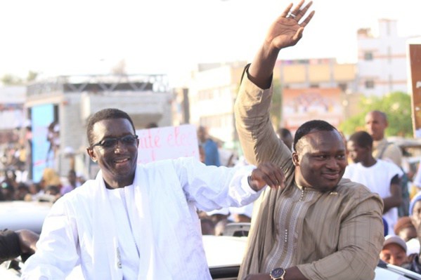 Vidéo- Modou Lo en pleine campagne avec Macky Sall…
