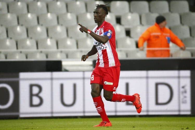 Belgique : Mbaye Leye nommé entraîneur adjoint du Standard de Liège Belgique : Mbaye Leye nommé entraîneur adjoint du Standard de Liège