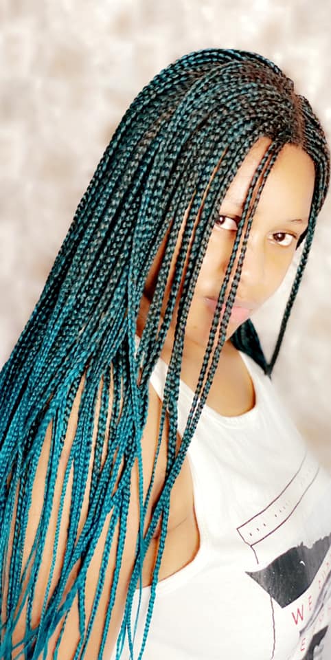 GuiGui, le charme et l’élégance sous toutes les couleurs (Photos)