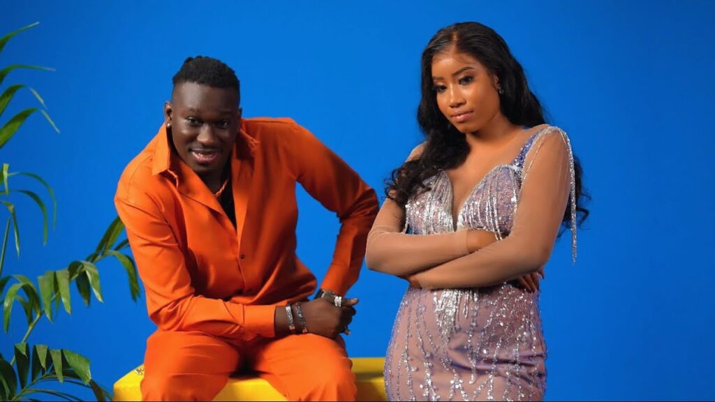Narah Diouf chante l’amour en feat avec Samba Diarra Mbaye ( vidéo)