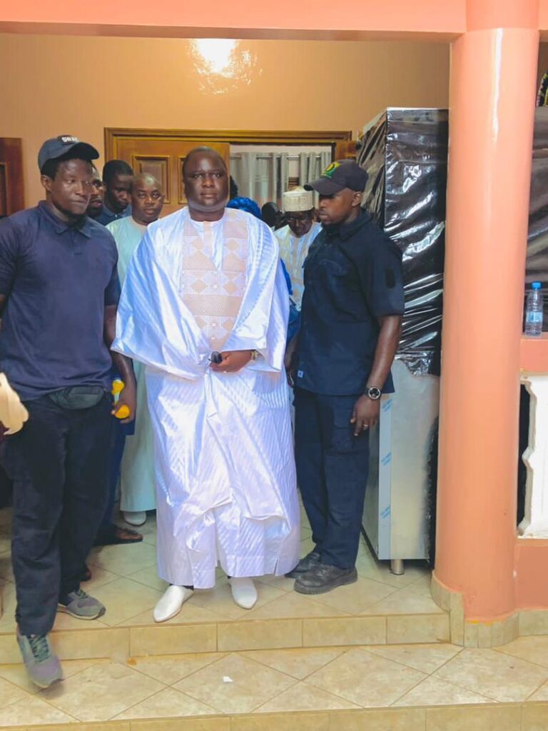 Gamou 2023: Déthié Fall et les leaders de YAW à Tivaouane, Thiénaba et ...