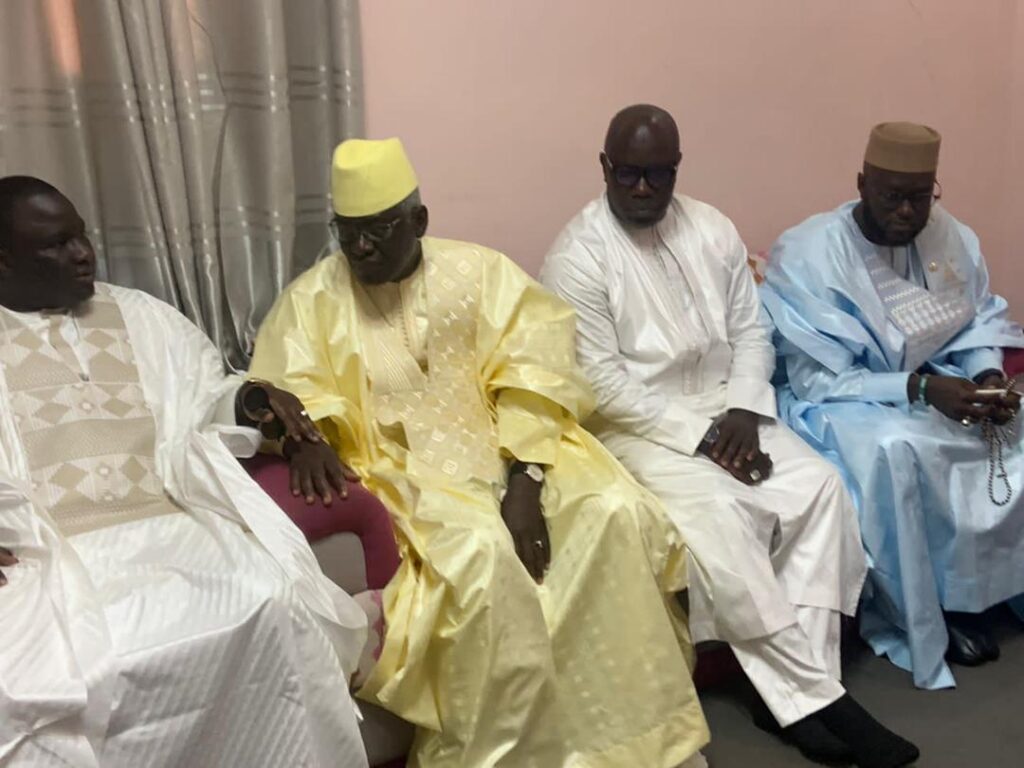 Gamou 2023: Déthié Fall et les leaders de YAW à Tivaouane, Thiénaba et ...
