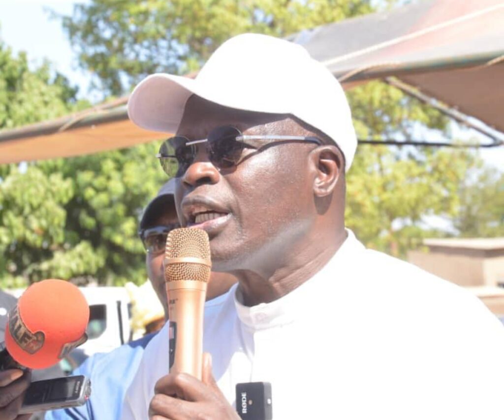 Ann.cornel nude tried several times to meet, but get in