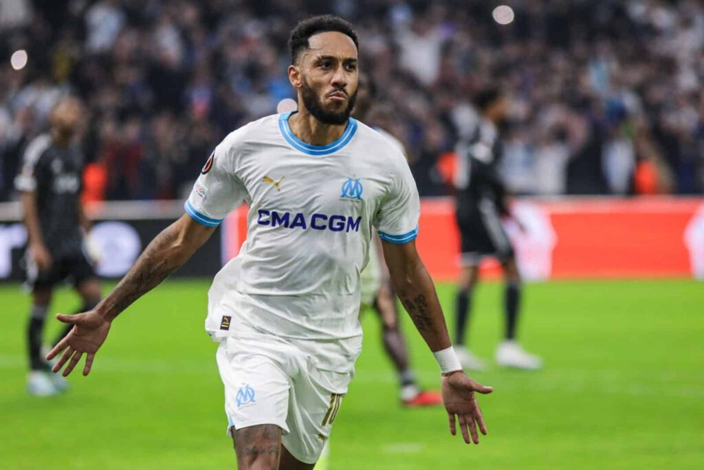Pierre-Emerick Aubameyang relance l’Olympique de Marseille avec 17 buts ...