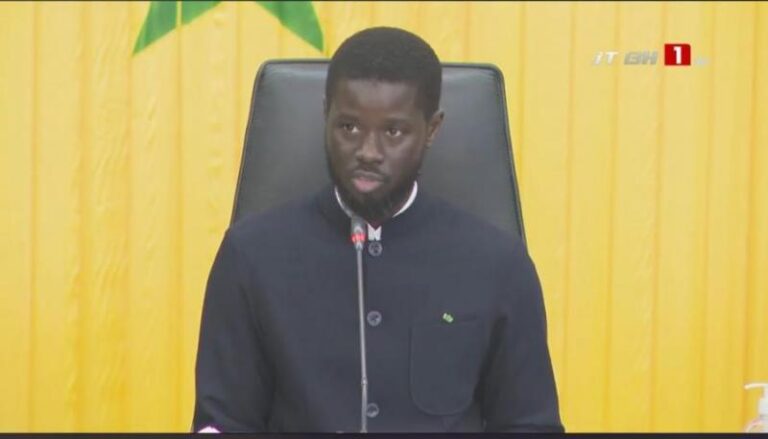 Décret présidentiel 2024-940 : Réorganisation des services de l’État