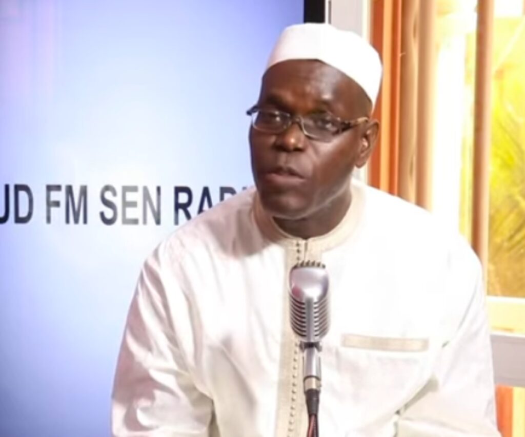 Pr Oumar Diop critique le CNRA : une interprétation trop stricte