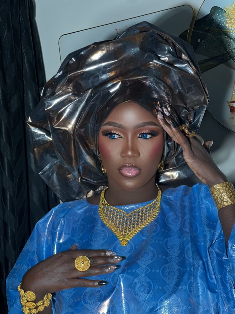 Dieyna illumine la Korité avec une tenue traditionnelle moderne - Senego