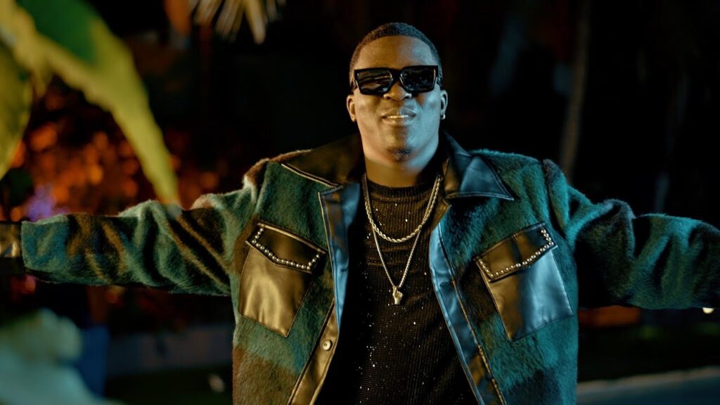 Ibro Nadio fait sensation avec son nouveau clip « Boy Bou Ndaw Bi