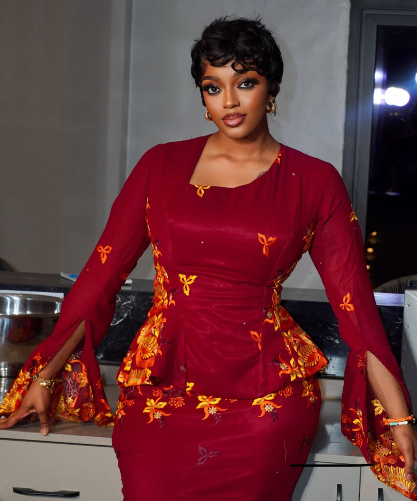 Korité : Maty Rose fait sensation avec un style audacieux