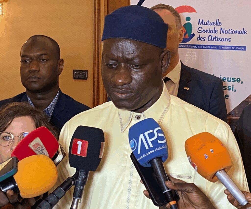 Abass Fall salue l’impact des réformes du projet « Ensemble vers la ...