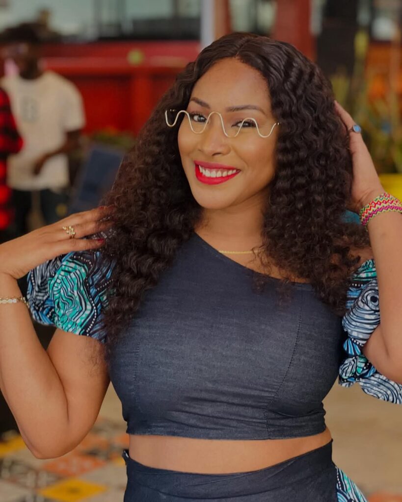 Chadia brille en wax sur les réseaux sociaux