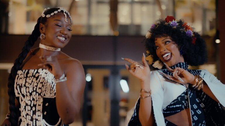 Djelikaba Bintou et Mia Guissé : « Unique » atteint un million de vues sur YouTube