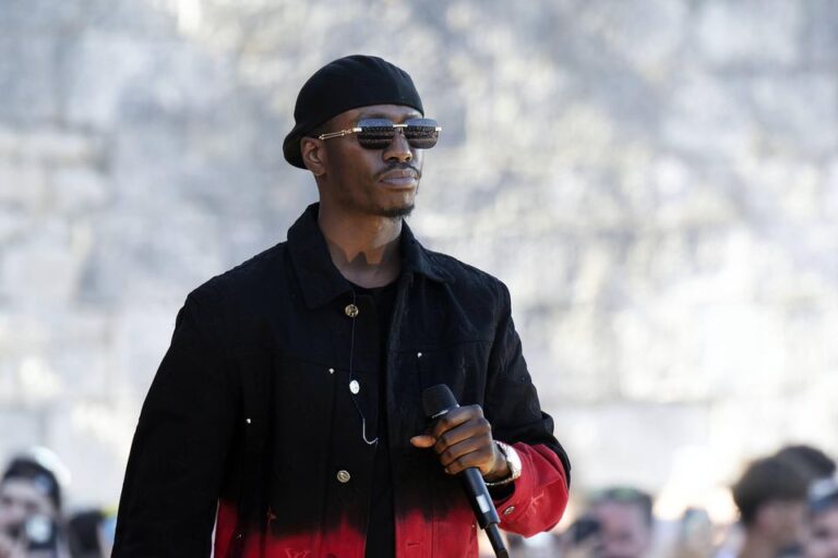 Nécrologie : Décès du rappeur Werenoi, meilleur vendeur d’albums en ...