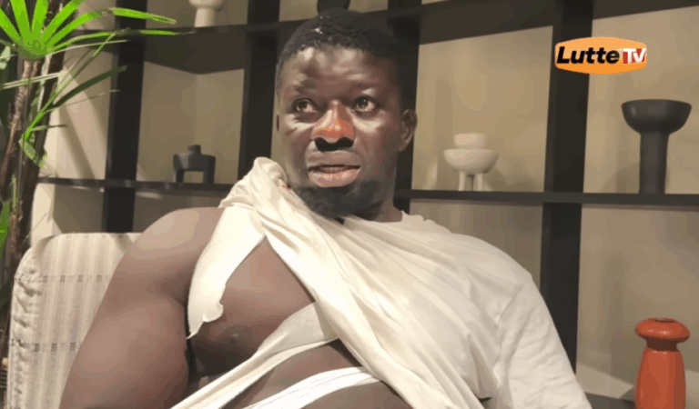 Zoss explique sa blessure et révèle un détail : "un marabout m'avait ...