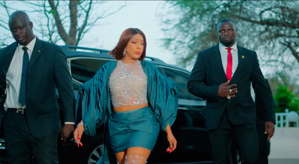 Viviane Chidid séduit avec son nouveau titre « Sama Ex