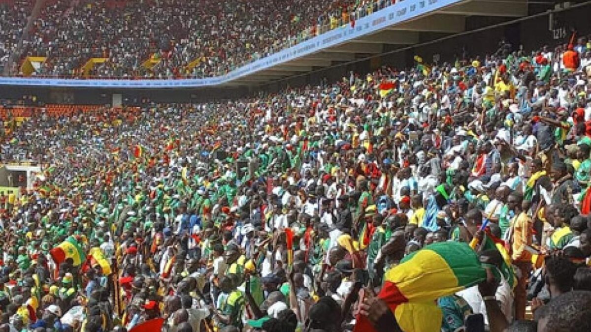 RDC-Sénégal : Stade saccagé et supporters sénégalais agressés, la CAF ...