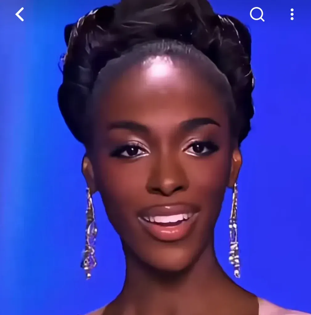 Miss Univers : La victoire de la Mexicaine contestée, le public scande ...