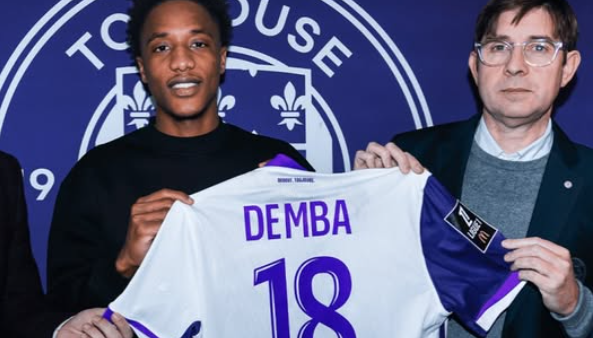 Strasbourg : Rappelé de son prêt en Allemagne Pape Demba Diop est de ...